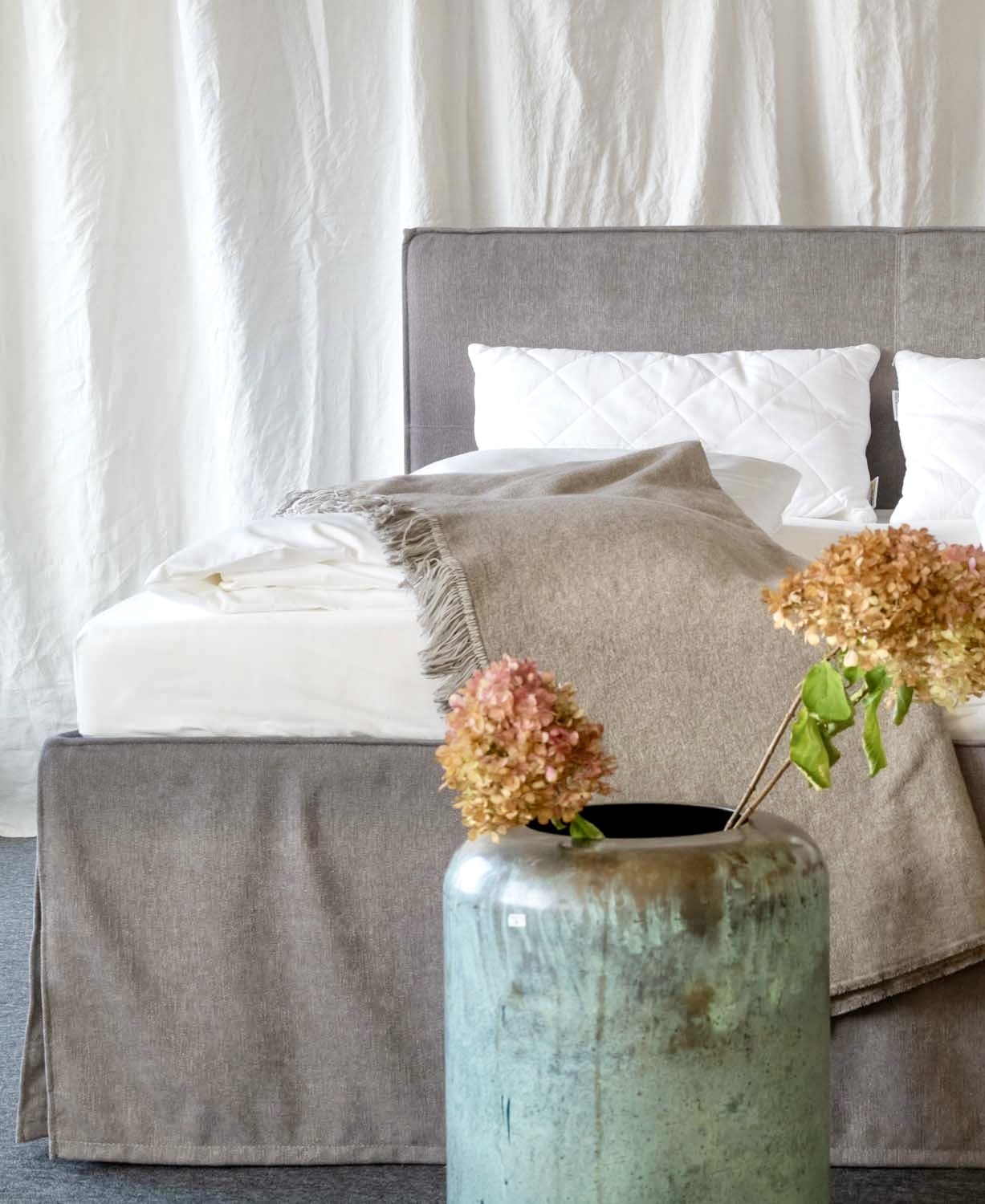 Wie man sich bettet, so lebt man. - Alpenzon